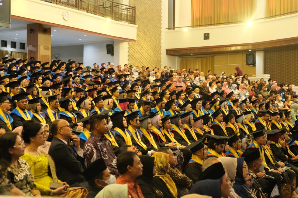 311 Students from the Faculty of Engineering Officially Graduated at ...